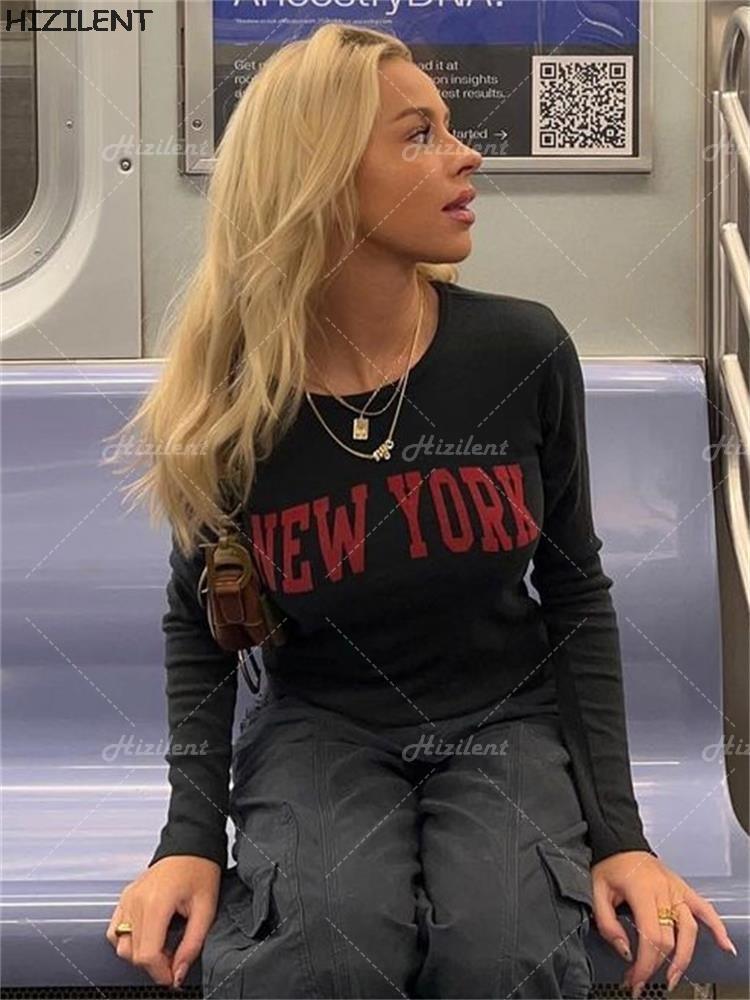 "Subway" Women Gothic Graphic Slim Basic T-Shirt